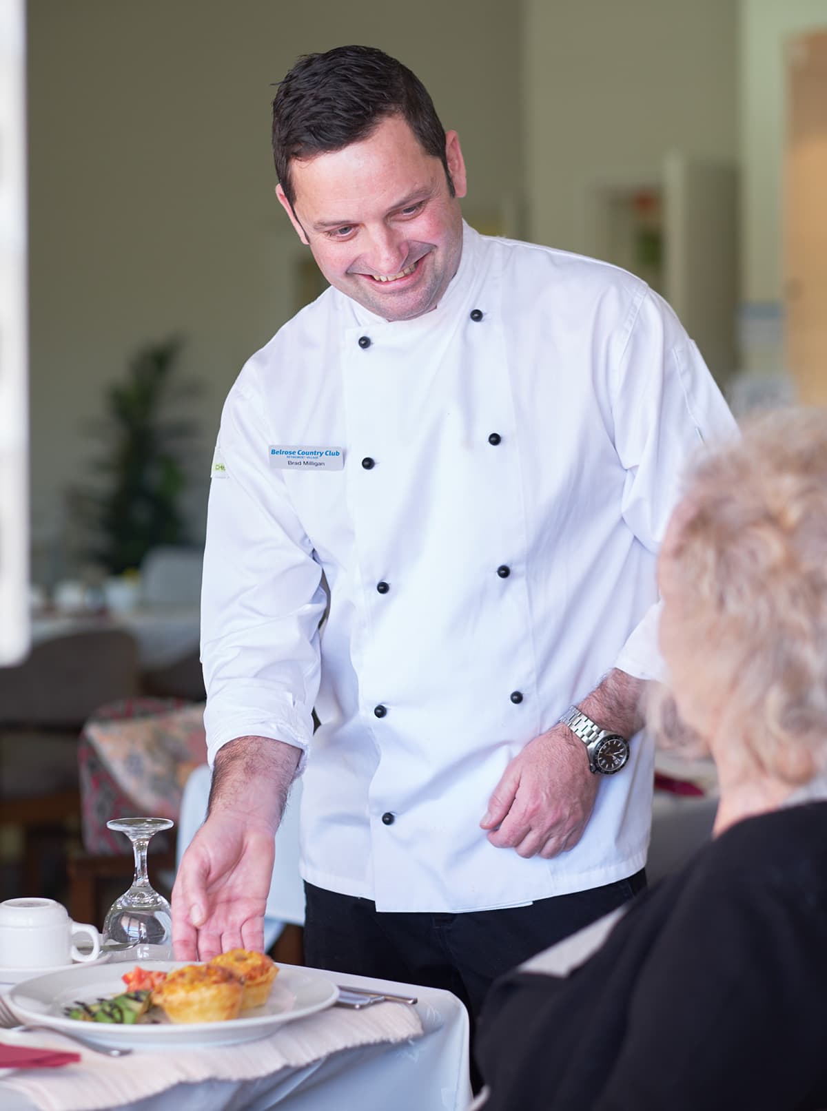 Smiles for miles in a kitchen with heart - RetireAustralia